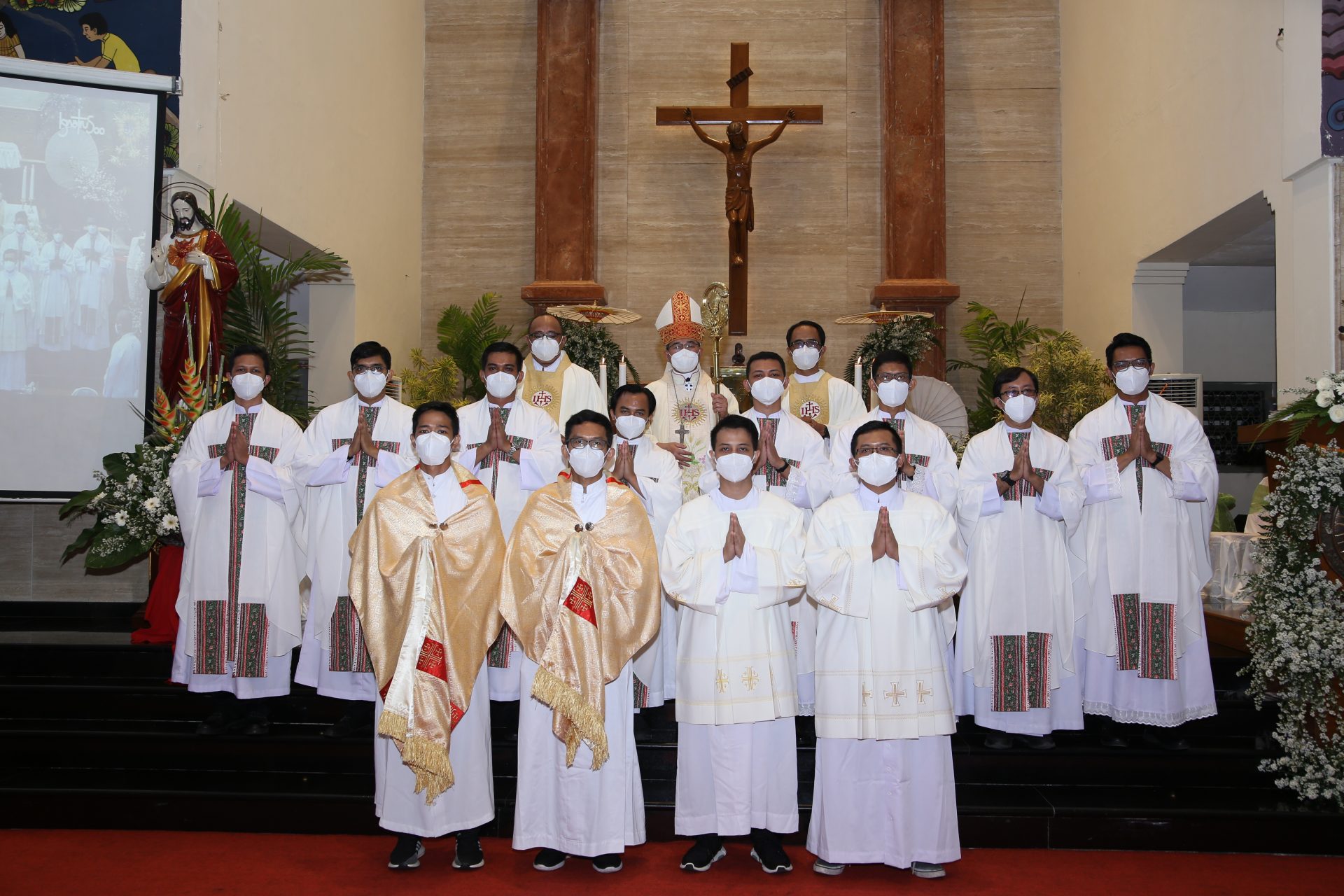 Eight new Jesuit priests ordained in Indonesia - LiCAS.news | Light for ...