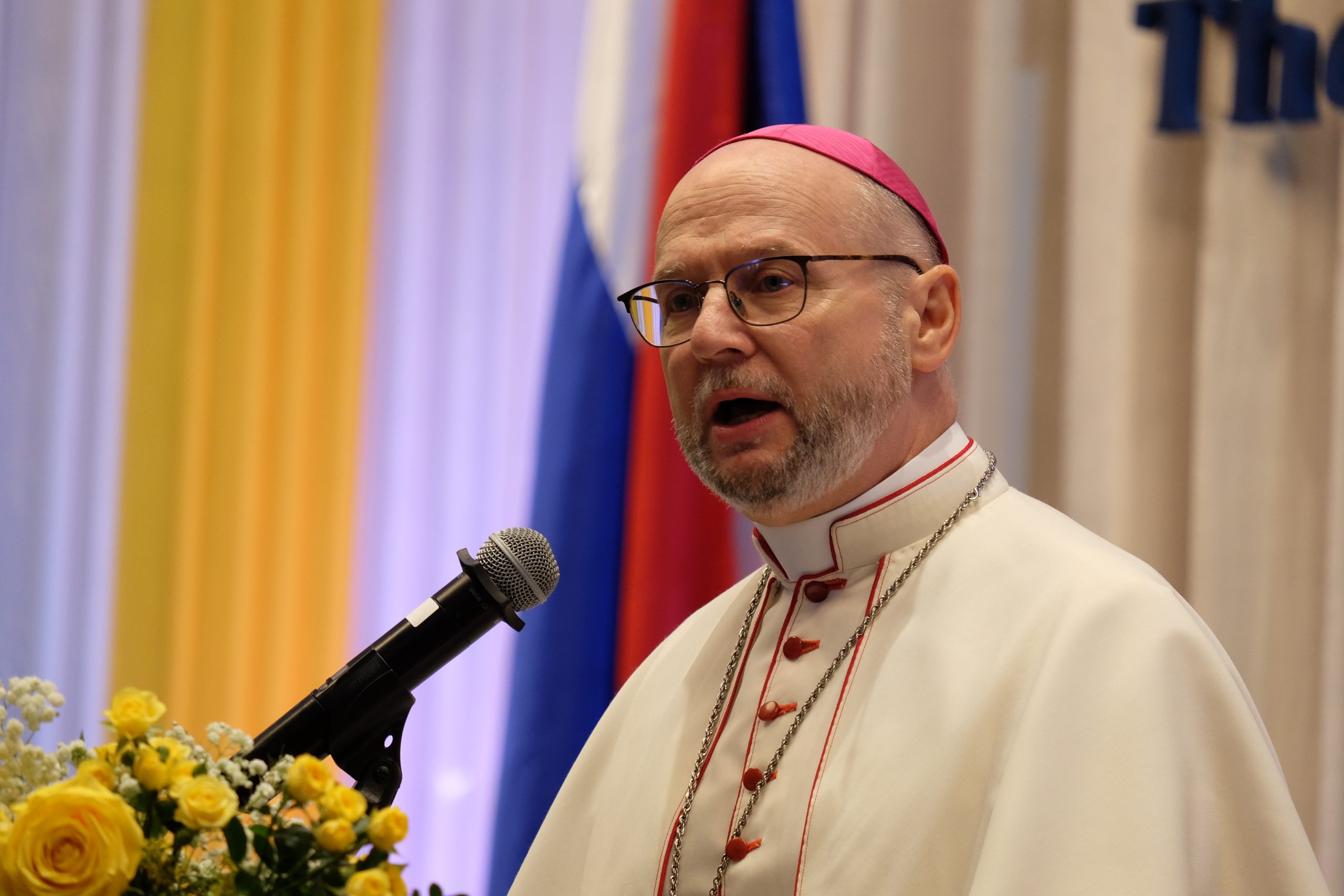 Vatican envoy urges renewed commitment to peace in Christmas message to ...