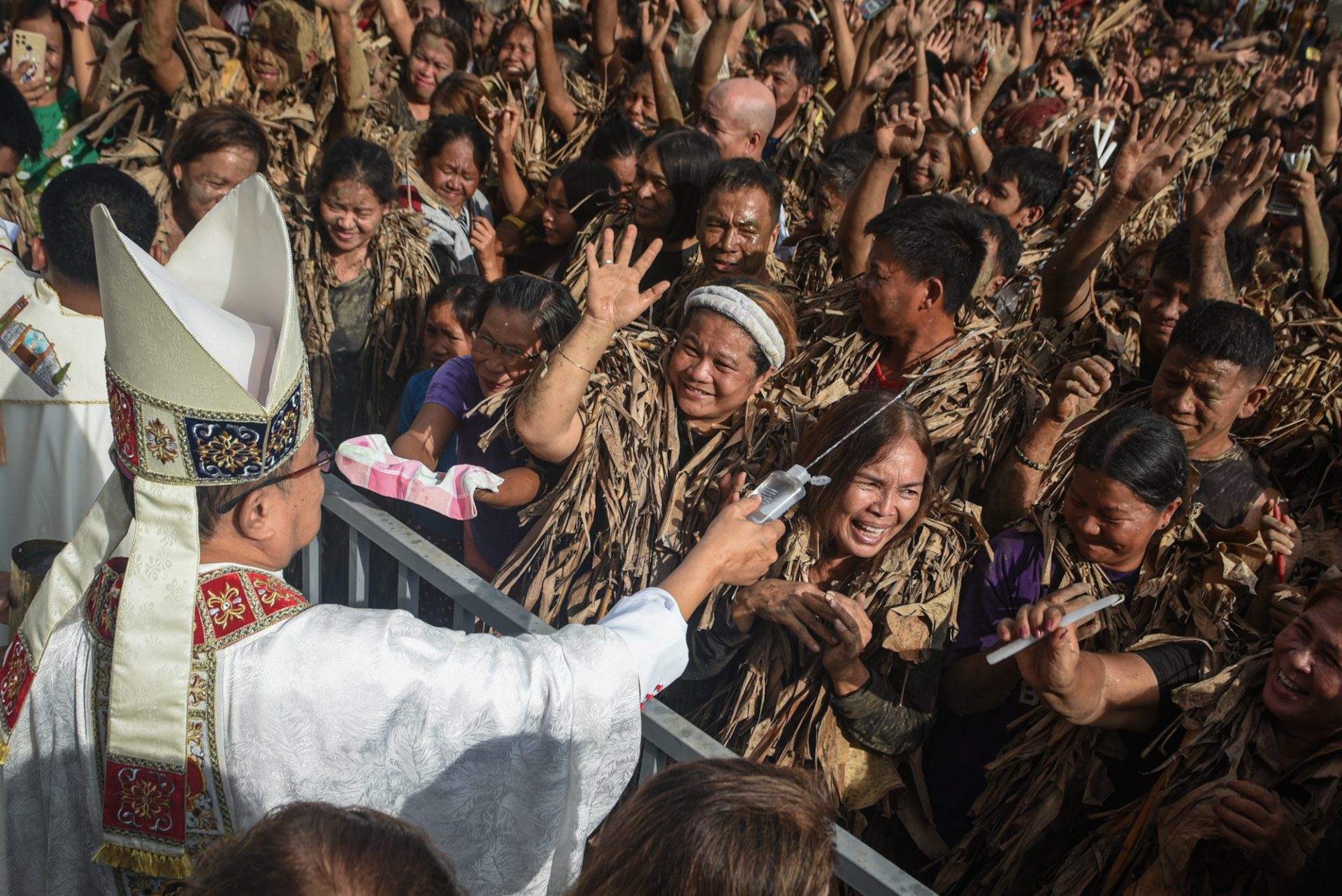 ‘Taong Putik’: A unique display of piety in the Philippines - LiCAS.news | Light for the Voiceless