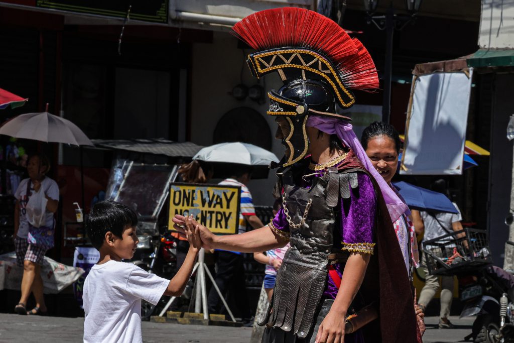 Photos: Philippine town of Paete revives centuries-old ‘Senakulo ...