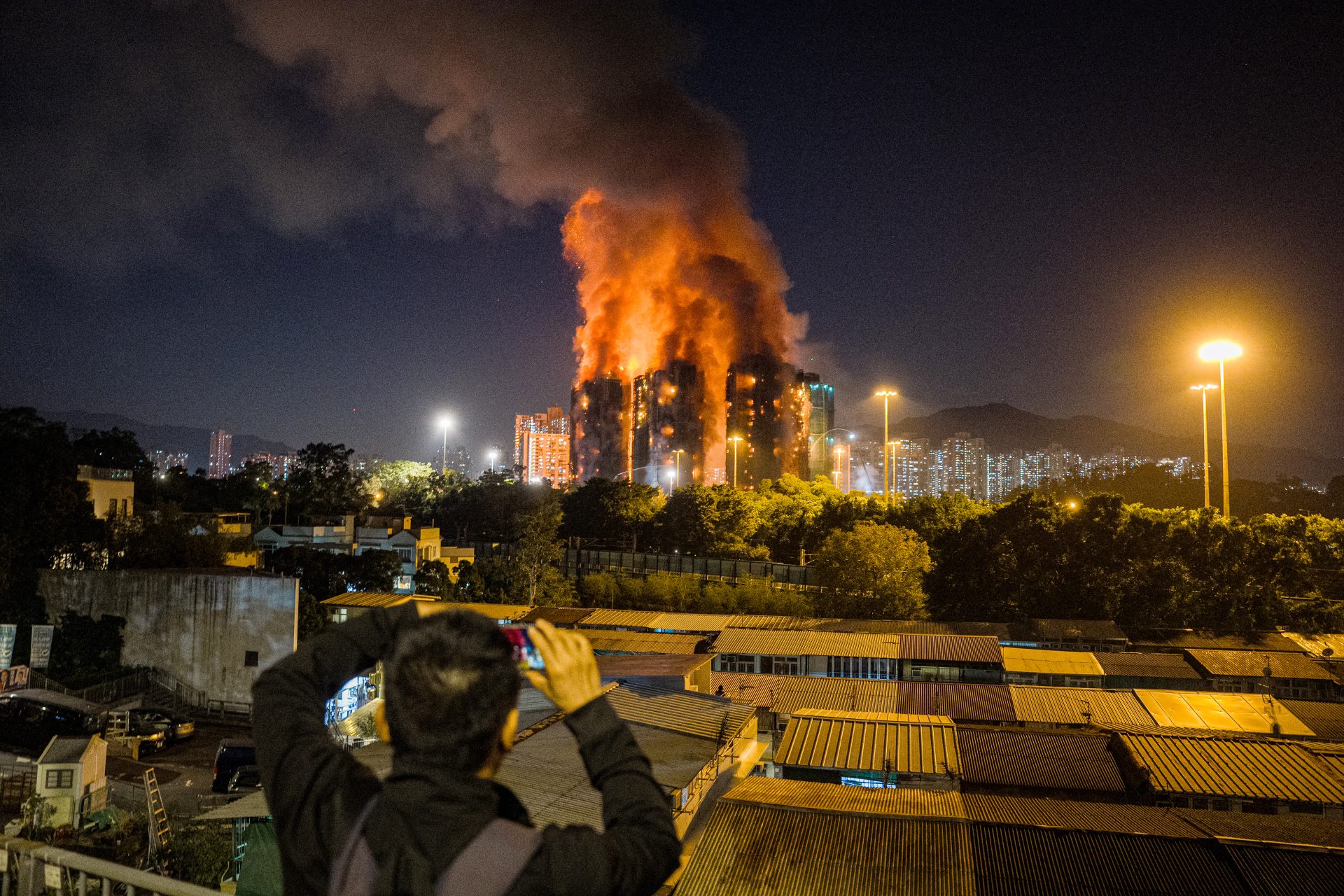 Hong Kong Church offers prayer for victims of deadly high-rise fire as ...