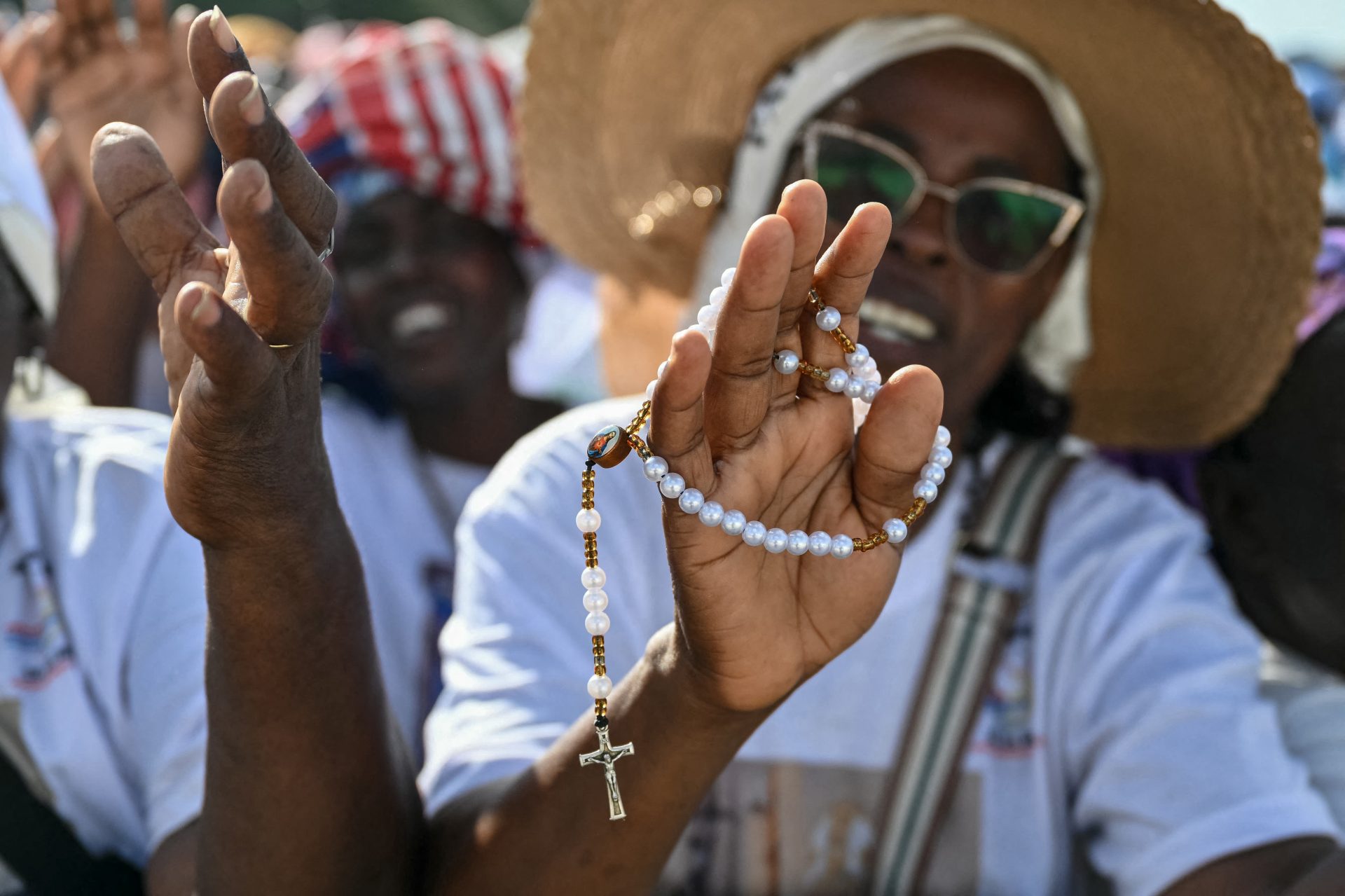 Pope at Mamã Muxima: It is love that must triumph, not war - LiCAS.news ...